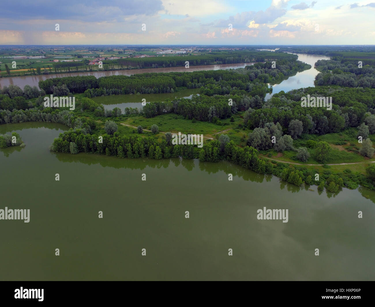 Fiume po aerea immagini e fotografie stock ad alta risoluzione - Alamy