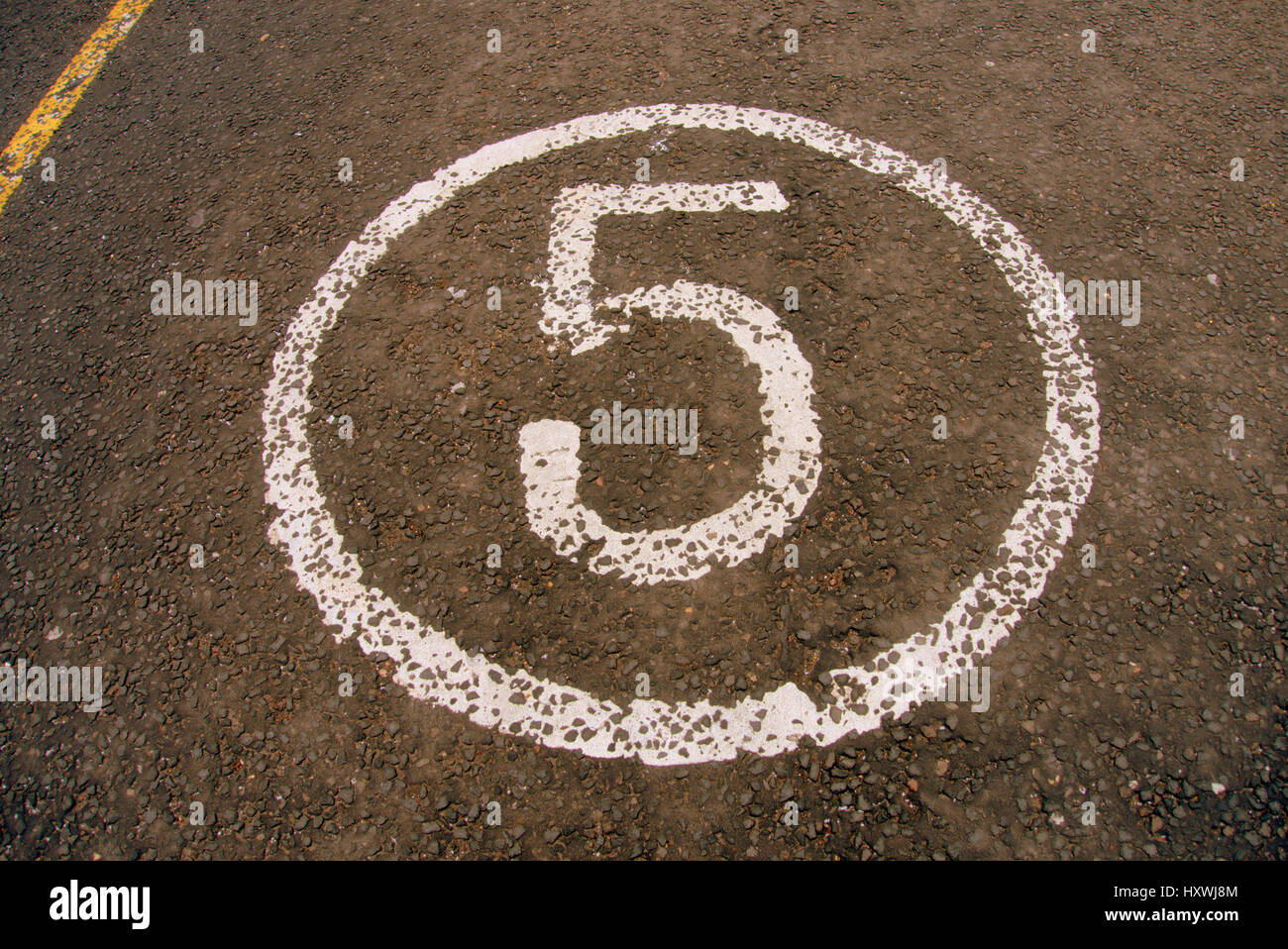 Simbolo per cinque immagini e fotografie stock ad alta risoluzione - Alamy