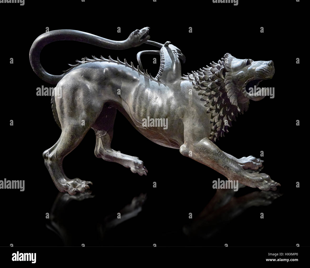Etrusca statua in bronzo del mitico Chimera conosciuta come 'Chimera di ...