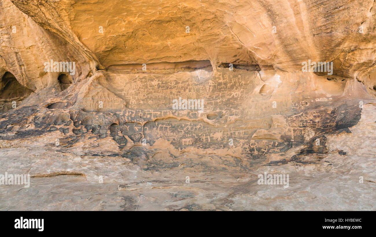 Prehistoric graffiti immagini e fotografie stock ad alta risoluzione ...