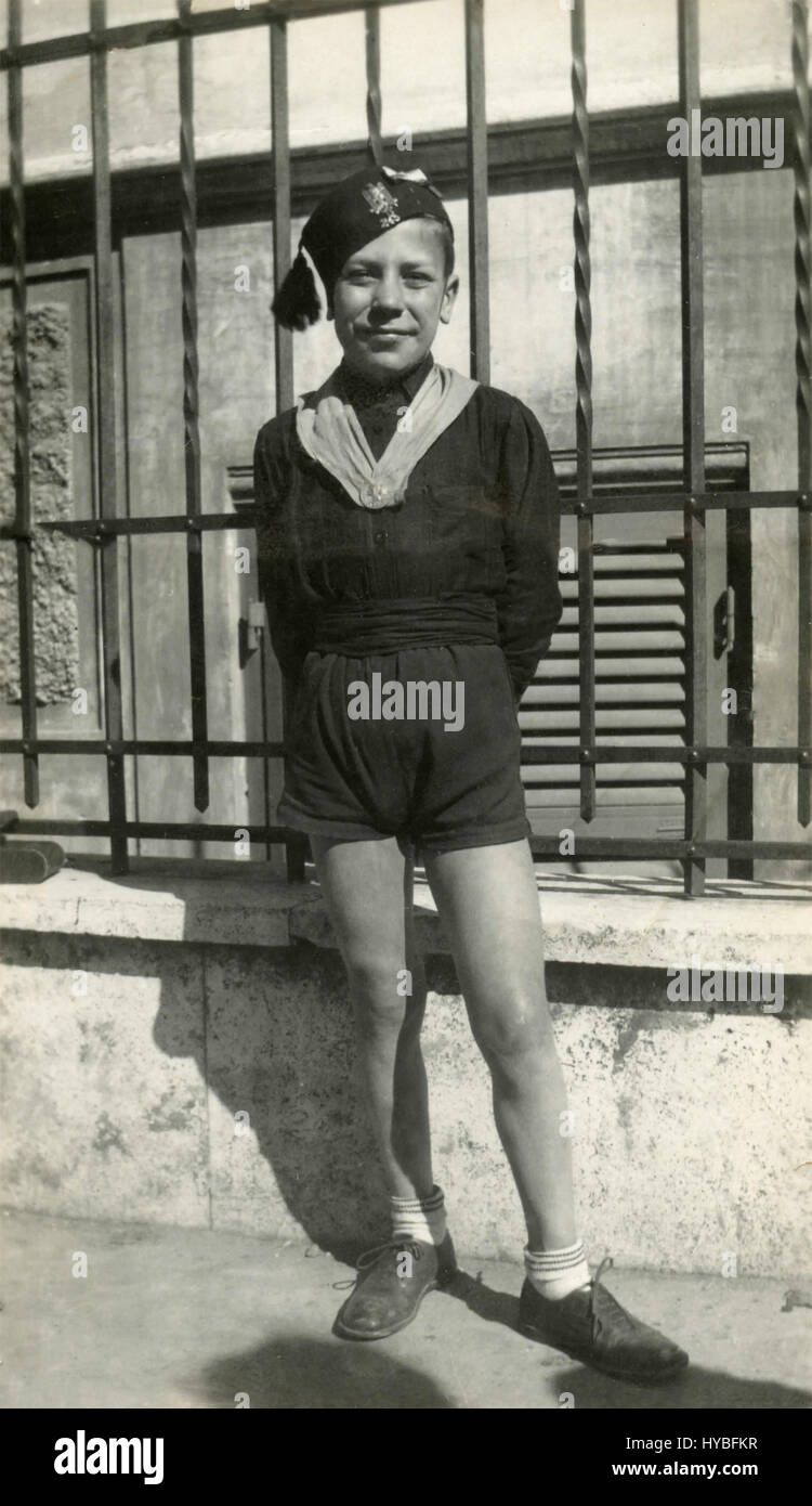 Divisa fascista immagini e fotografie stock ad alta risoluzione - Alamy