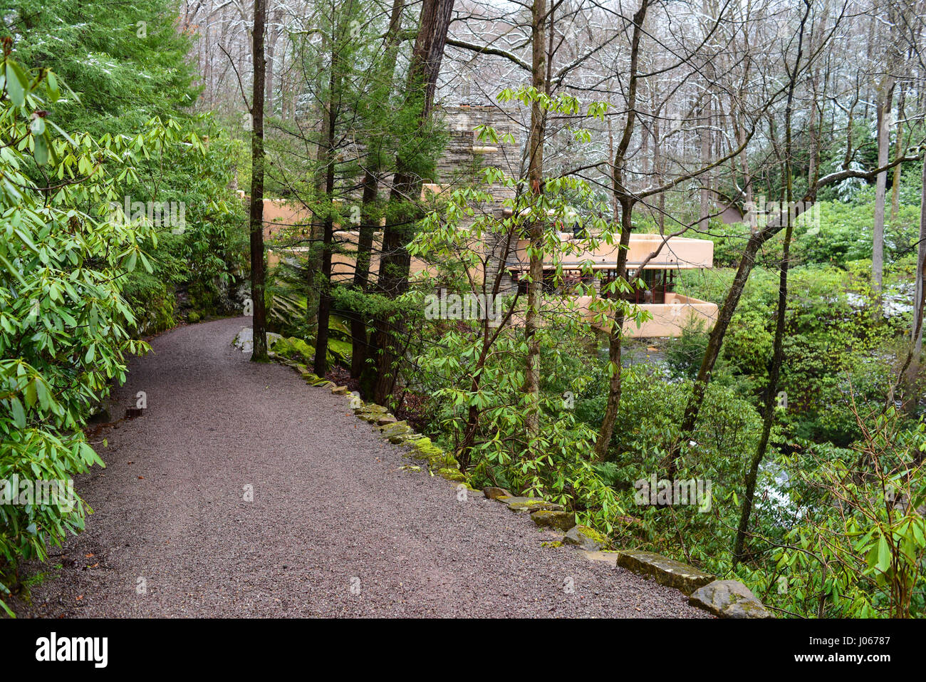 Frank lloyd wright fallingwater winter immagini e fotografie stock ad ...