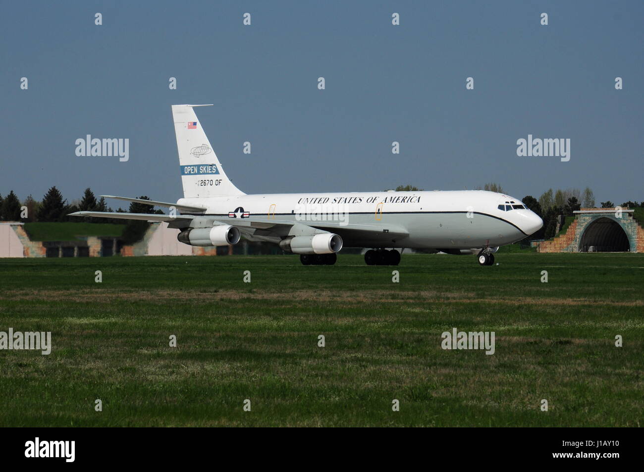 Oc 135 cieli aperti immagini e fotografie stock ad alta risoluzione - Alamy