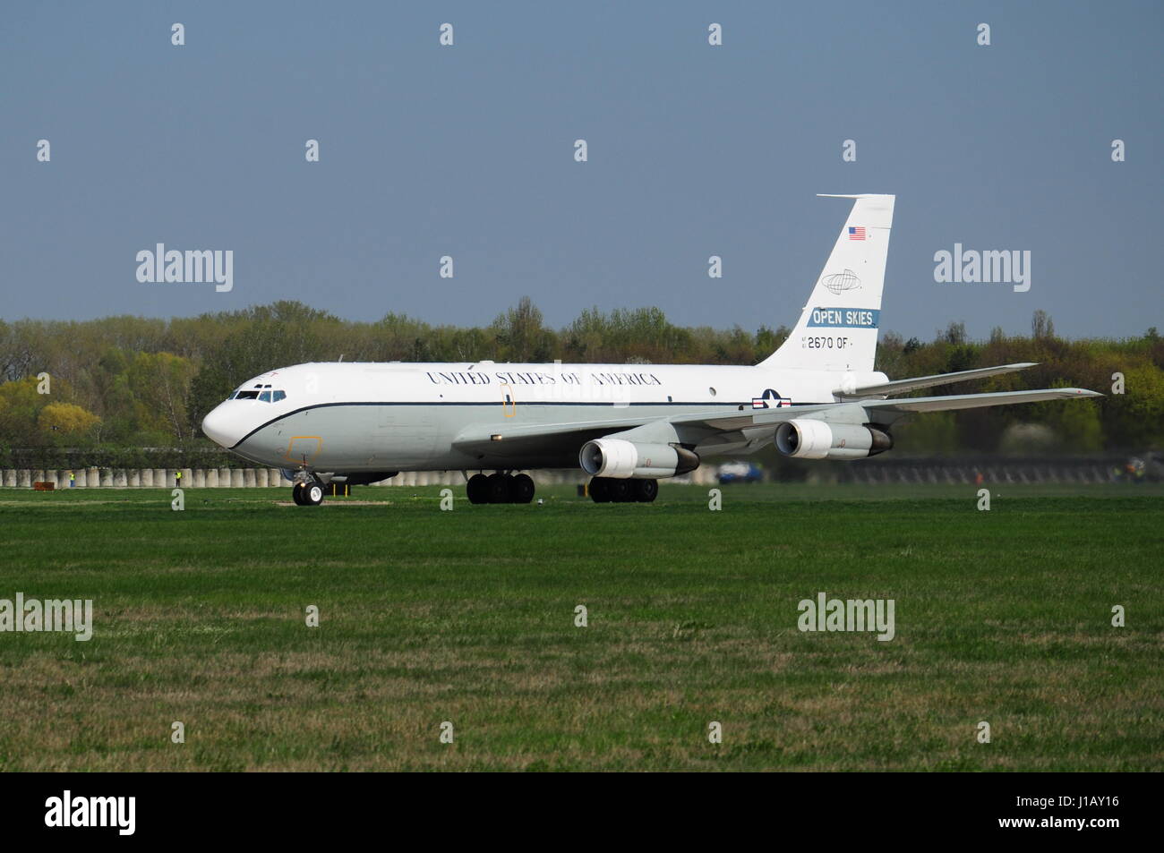 Oc 135 cieli aperti immagini e fotografie stock ad alta risoluzione - Alamy