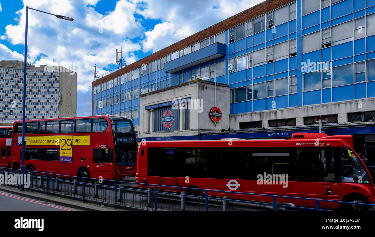 Stazione metropolitana di morden immagini e fotografie stock ad alta ...