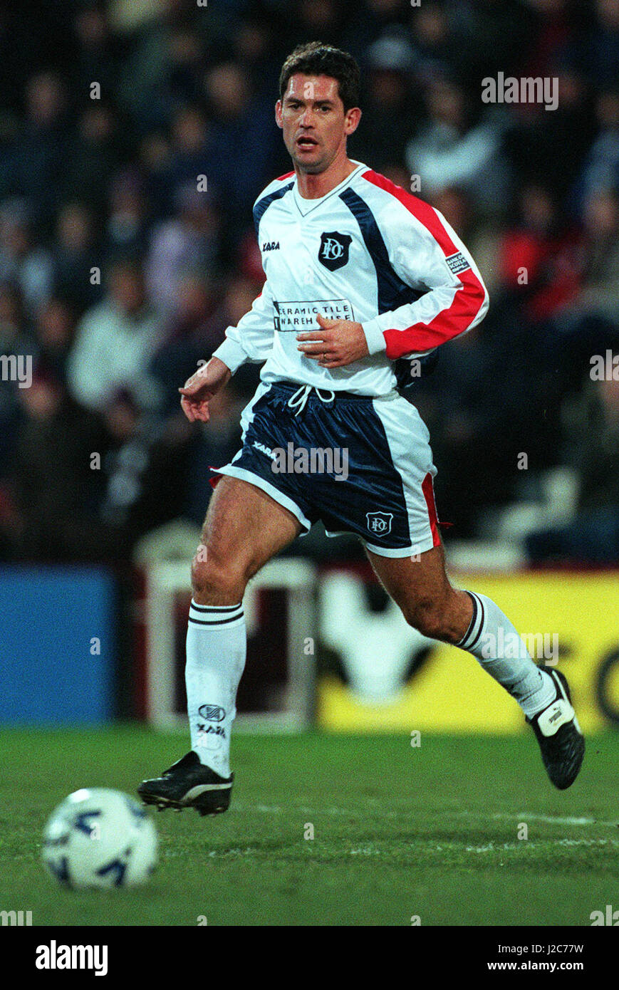 Willie falconer immagini e fotografie stock ad alta risoluzione - Alamy