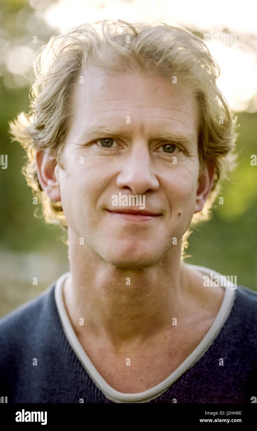Actor james wilby immagini e fotografie stock ad alta risoluzione - Alamy