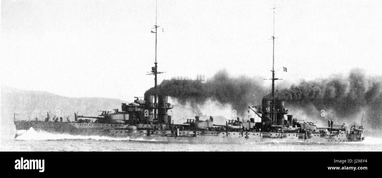 Corazzata italiana dante alighieri immagini e fotografie stock ad alta ...