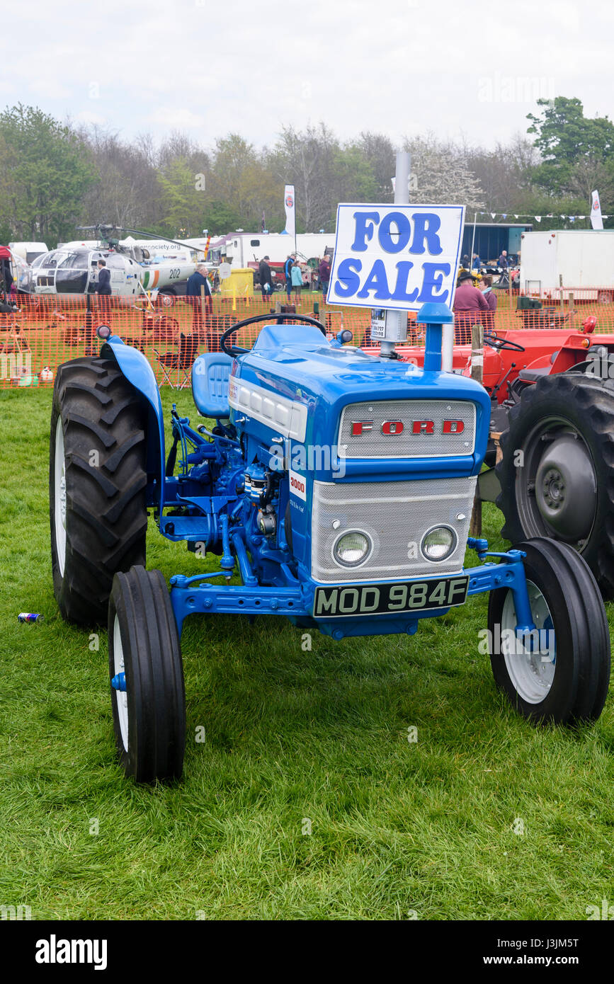 Berretto Ford Blu Ricamato Trattore Ford 4000 Pre Force 1966 Vintage ...