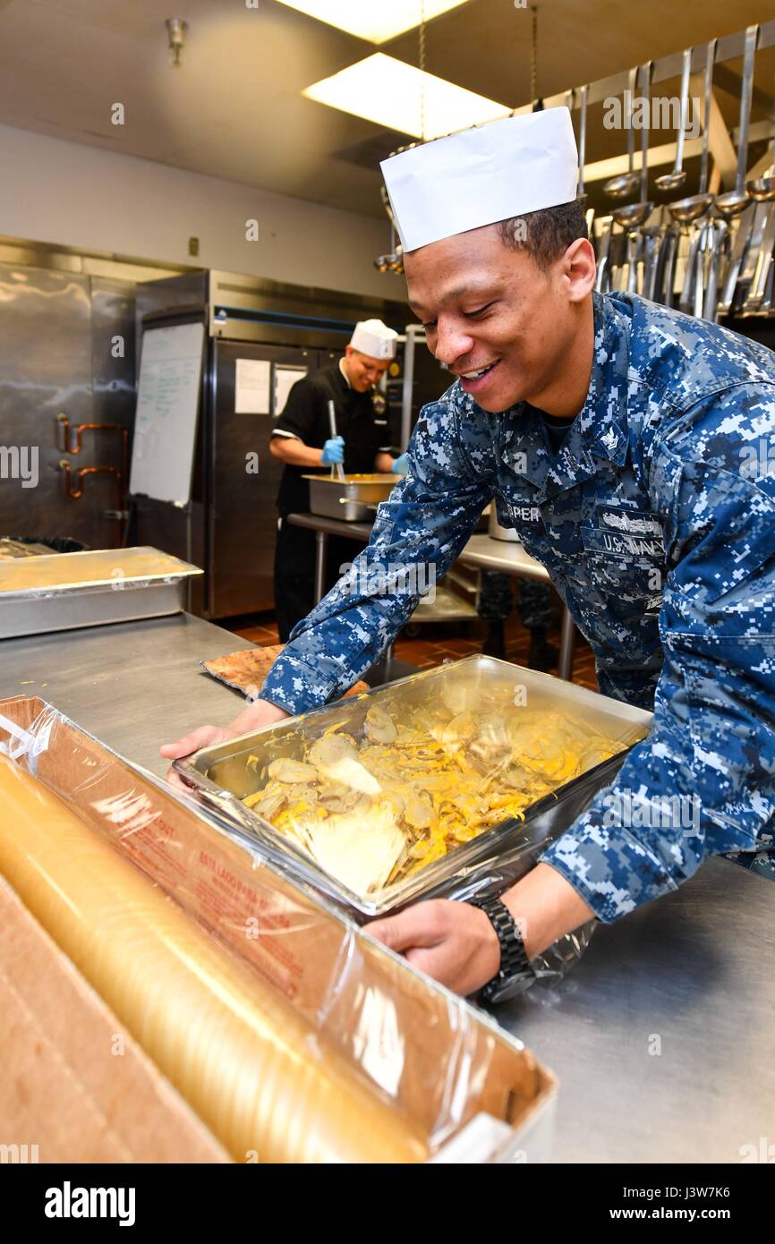 Specialista culinario di ii classe lawrence jasper immagini e ...