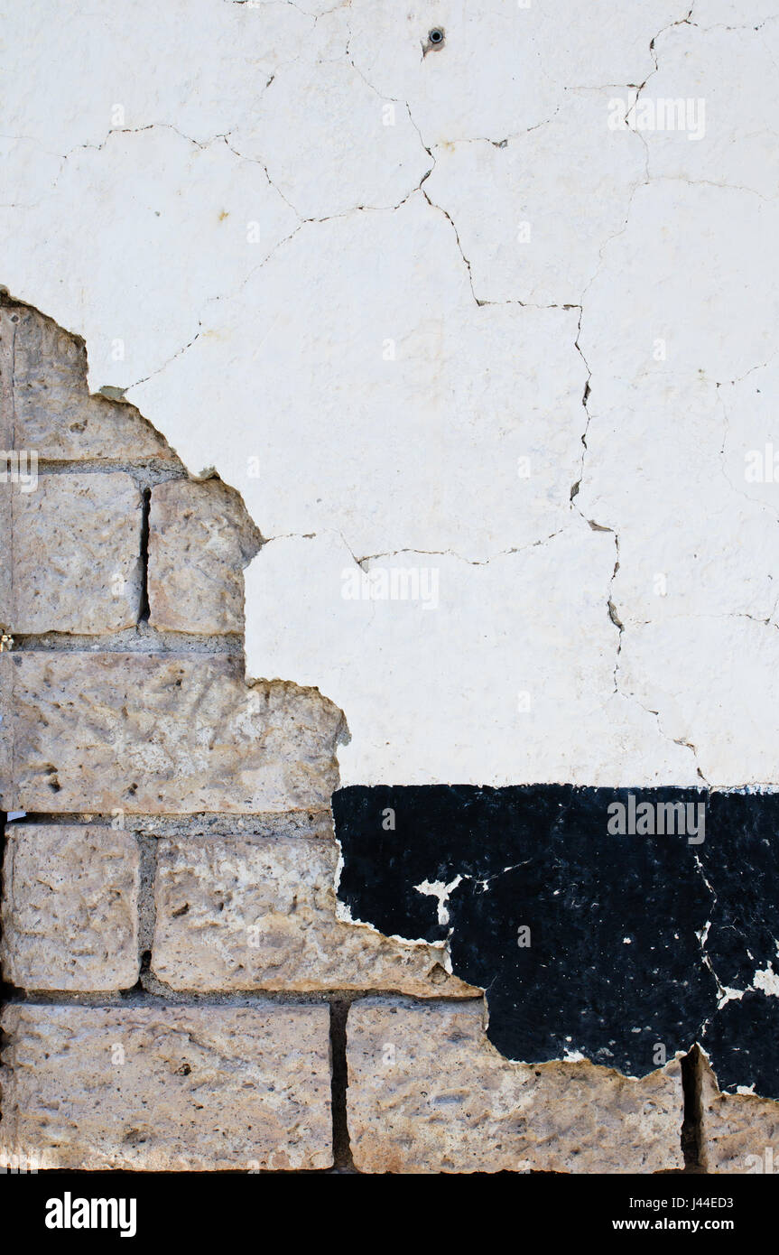 Edificio in muratura e intonacato immagini e fotografie stock ad alta ...