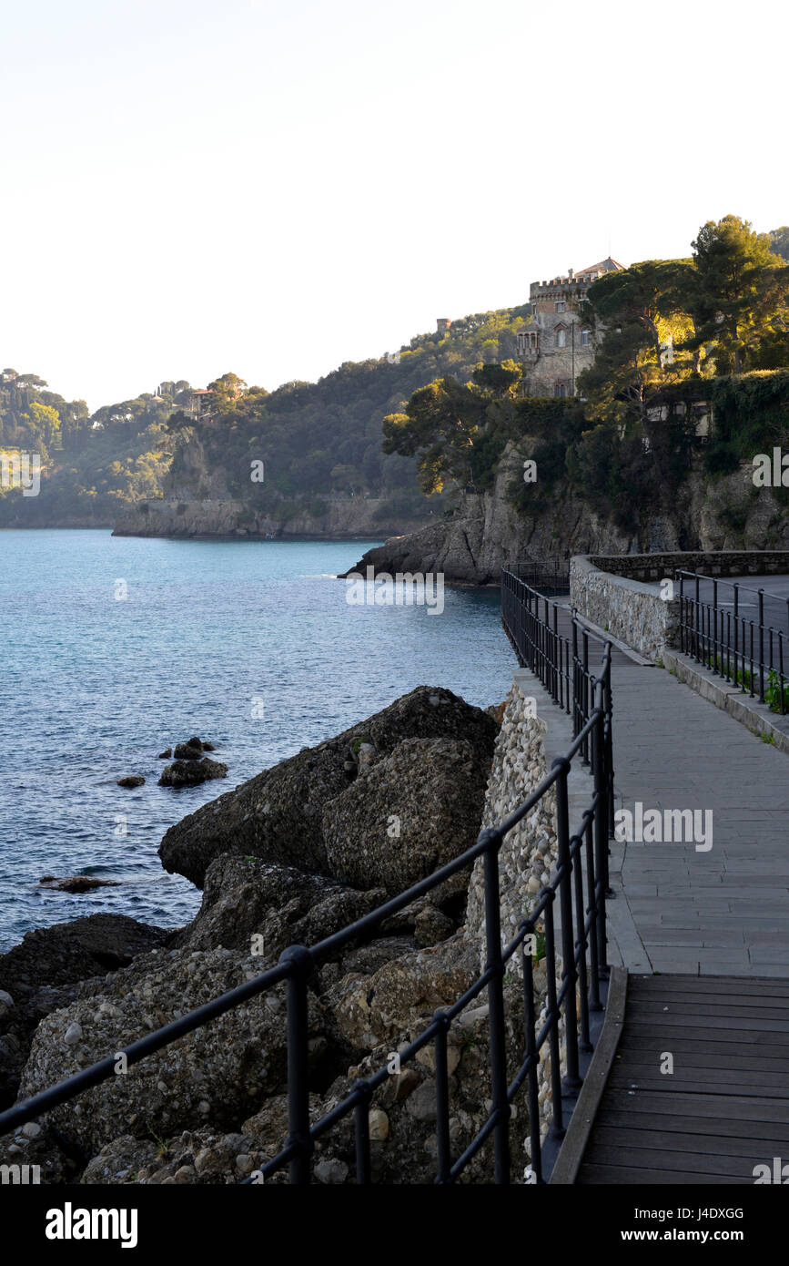 Il castello di Paraggi, villa Bonomi Bolchini, Portofino, Paraggi Santa ...