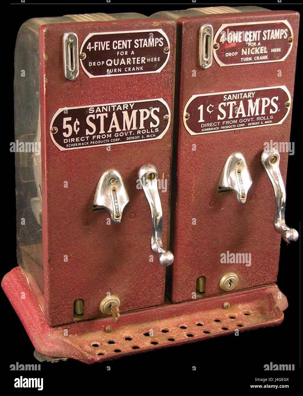 Stamp vending machine immagini e fotografie stock ad alta risoluzione ...