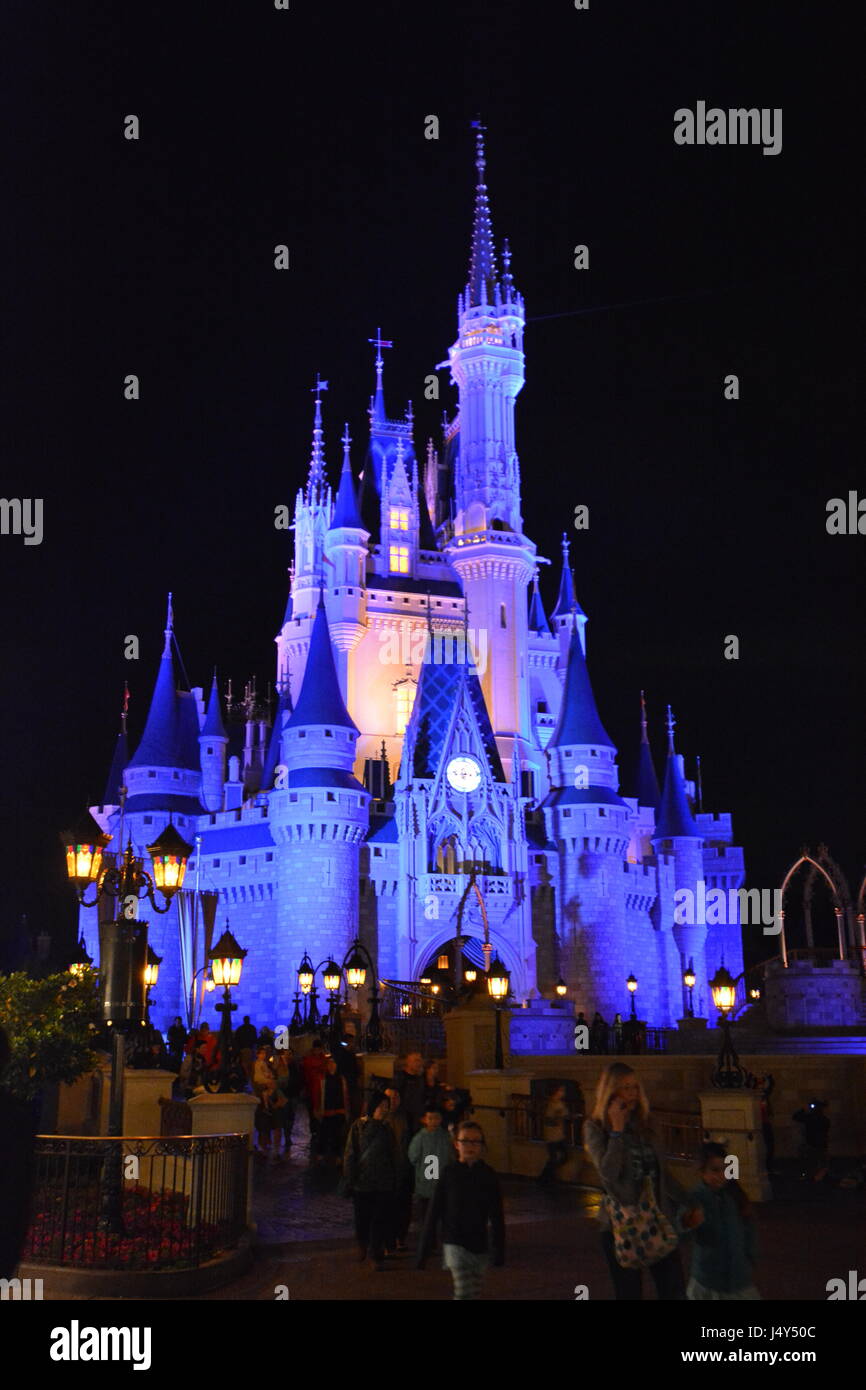 Castello di walt disney immagini e fotografie stock ad alta risoluzione ...