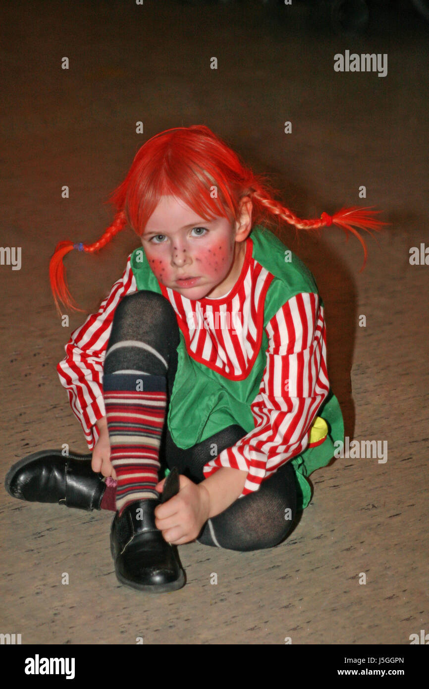 Pippi pippi calzelunghe immagini e fotografie stock ad alta risoluzione ...