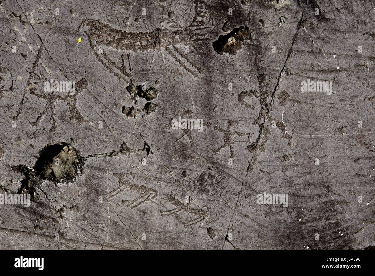 Valcamonica arte rupestre immagini e fotografie stock ad alta ...