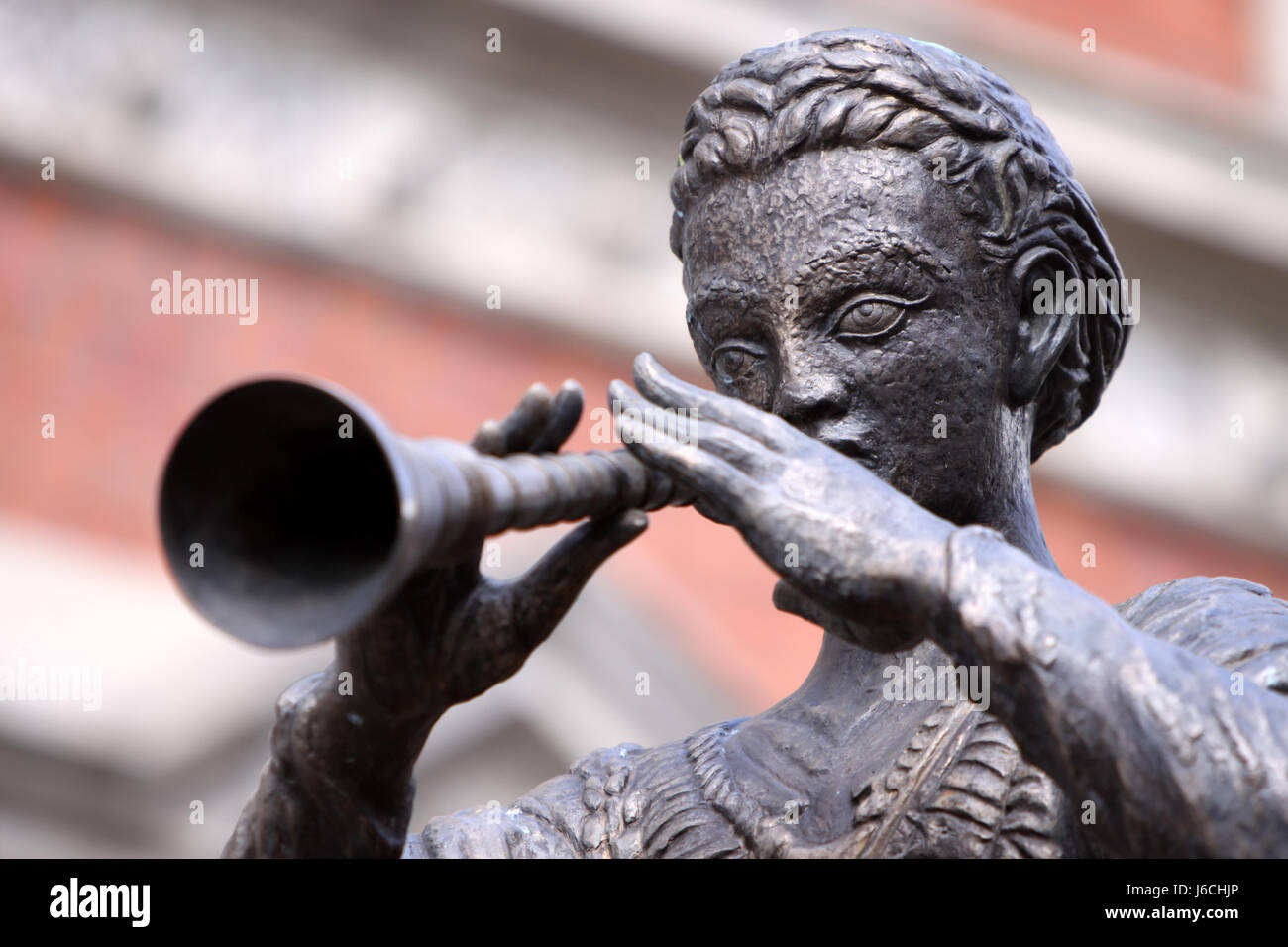 Statua pifferaio immagini e fotografie stock ad alta risoluzione - Alamy