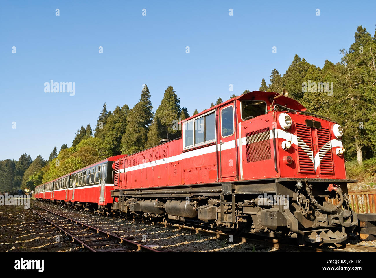 Locomotore ferroviario treno motore materiale rotabile veicolo dei ...