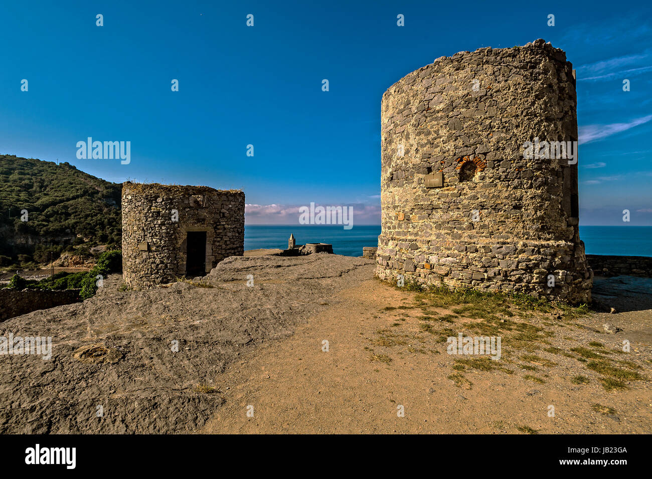 Mulini medievali immagini e fotografie stock ad alta risoluzione - Alamy