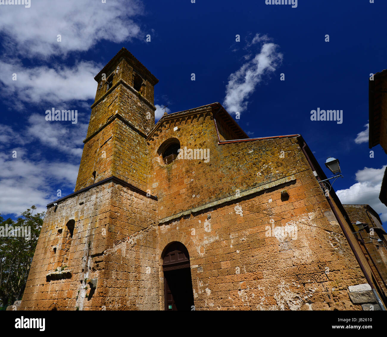 Chiese antiche immagini e fotografie stock ad alta risoluzione - Alamy