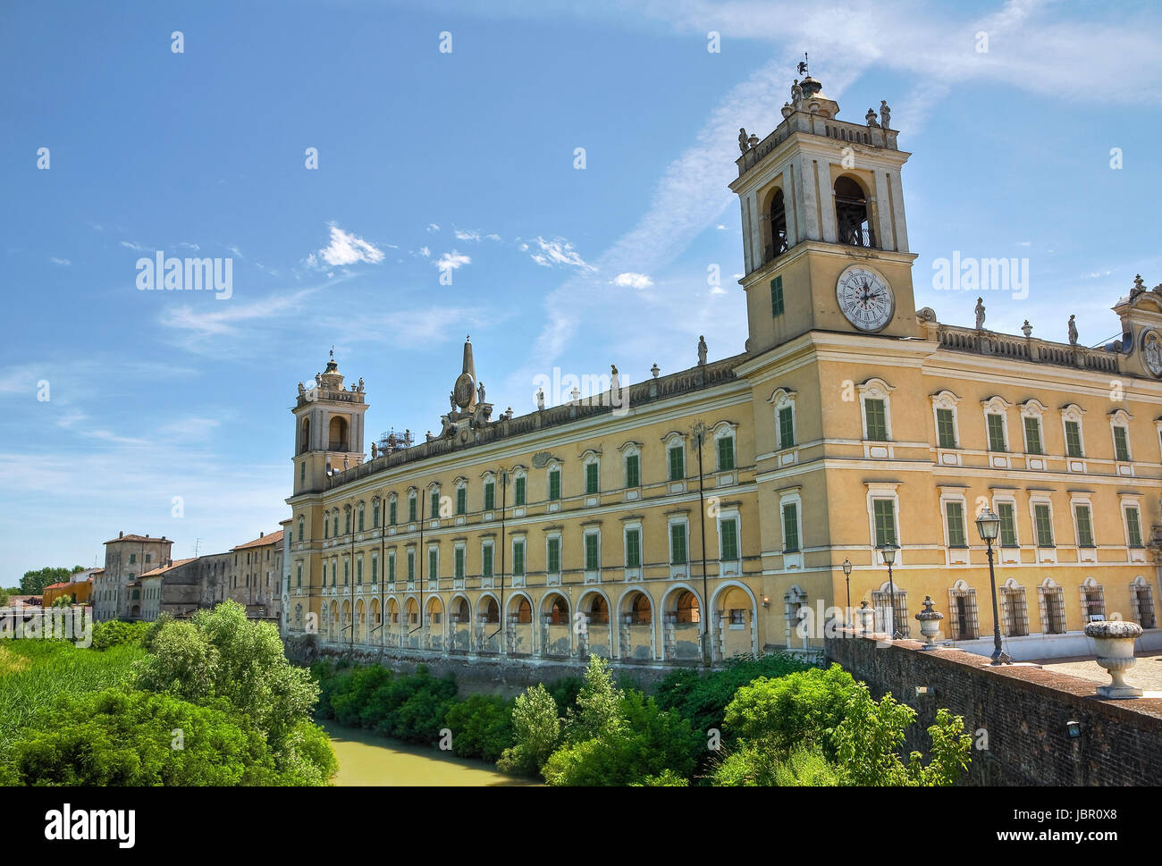 Stemma ducato parma immagini e fotografie stock ad alta risoluzione - Alamy
