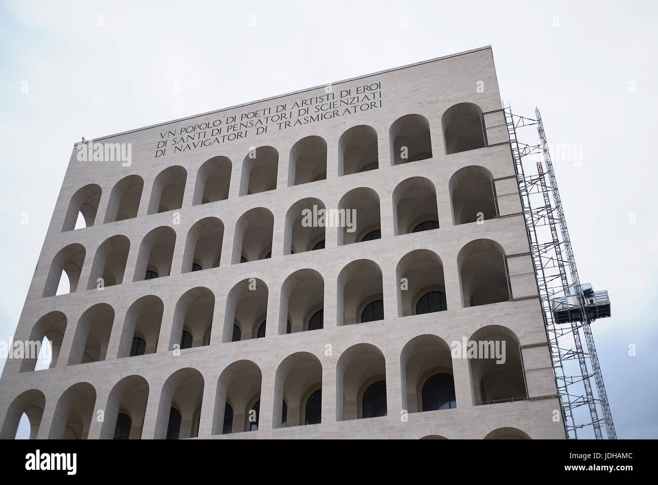 Colosseo quadrato immagini e fotografie stock ad alta risoluzione - Alamy