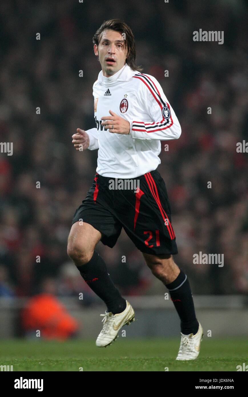 Andrea pirlo ac milan immagini e fotografie stock ad alta risoluzione - Alamy