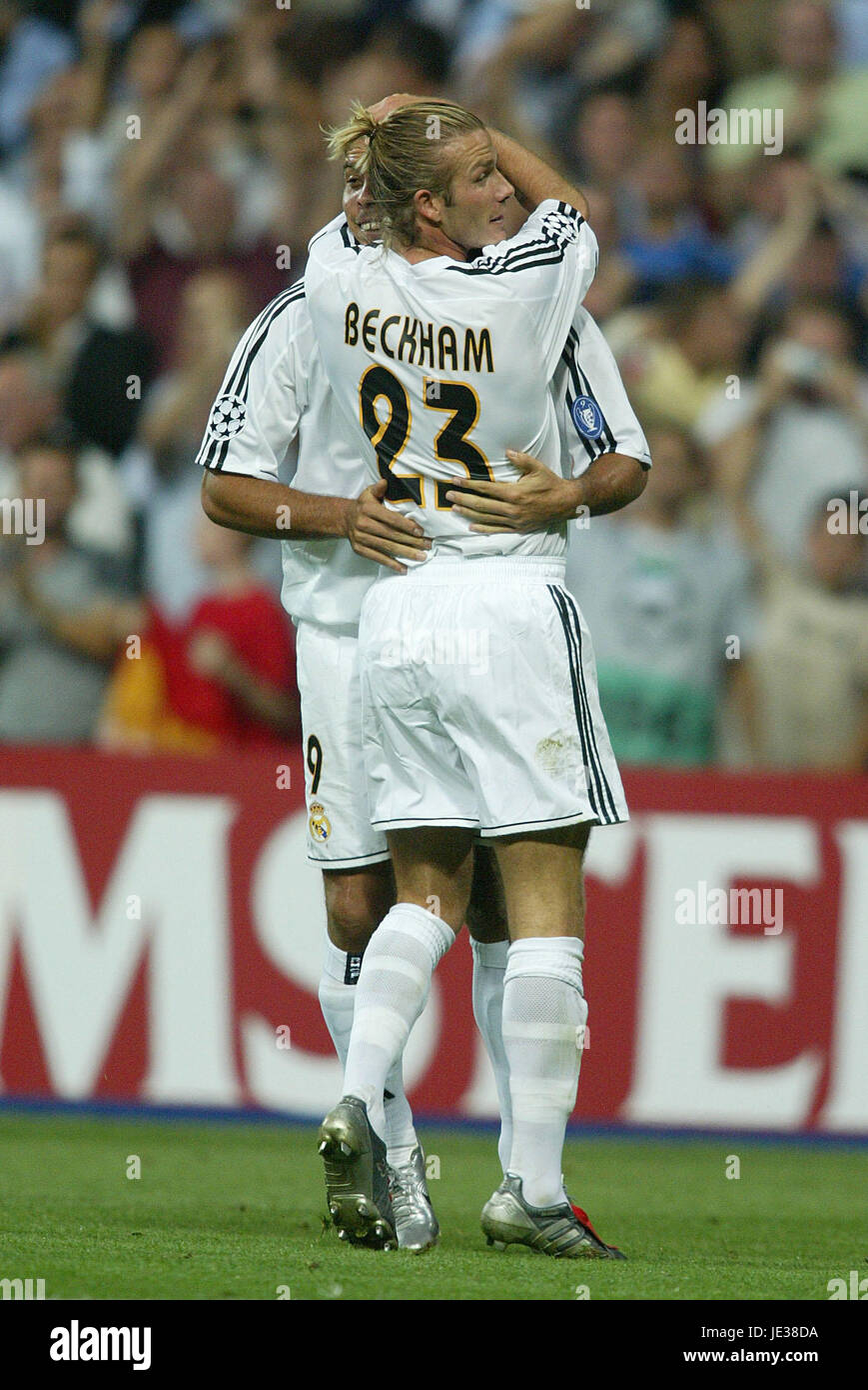 David beckham ronaldo real madrid immagini e fotografie stock ad alta ...