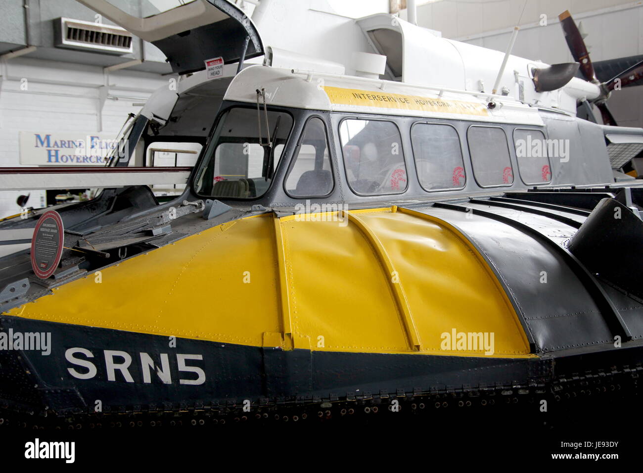 Esher, Hampshire, Regno Unito - 10 Giugno 2017: SR.N5 hovercraft in ...