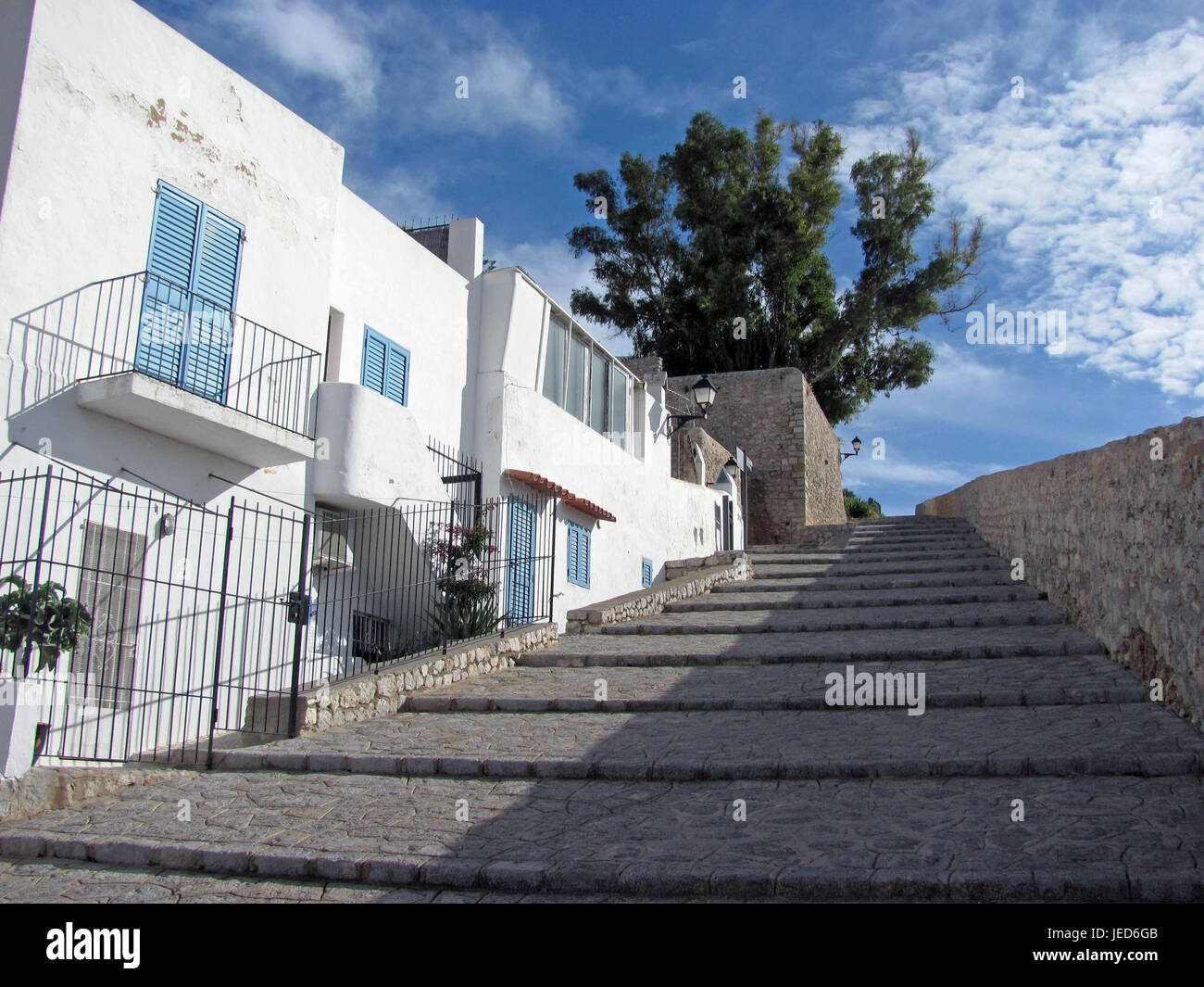 Il centro storico di ibiza immagini e fotografie stock ad alta ...