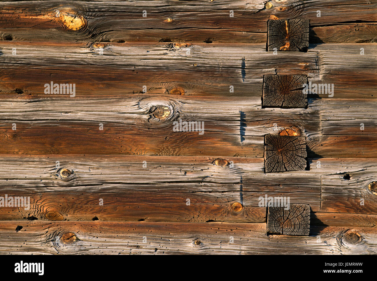 Old Log Cabin Wall Texture. Dark casa rustica parete Log. Orizzontale ...