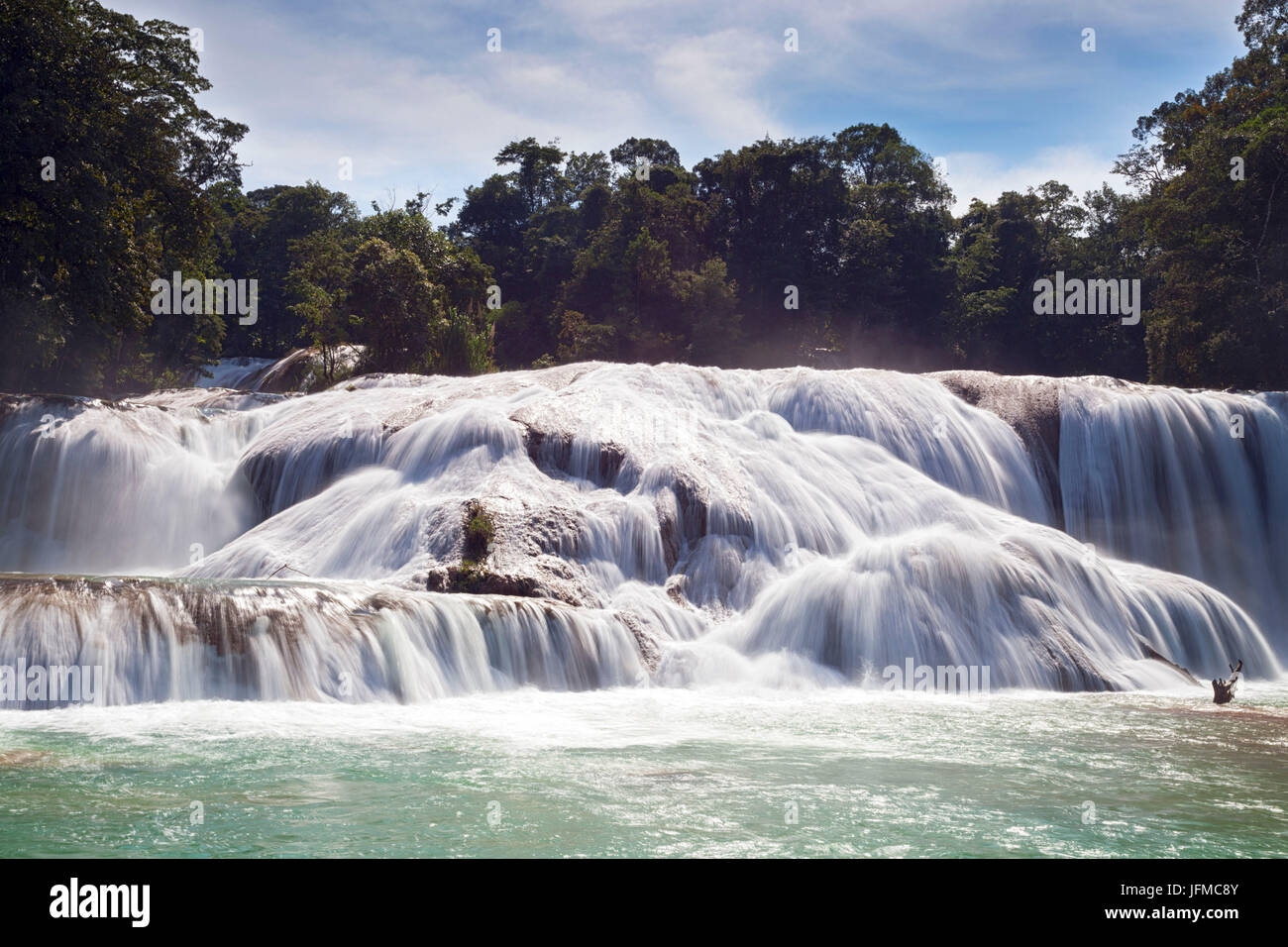 Cascate di agua azul immagini e fotografie stock ad alta risoluzione ...