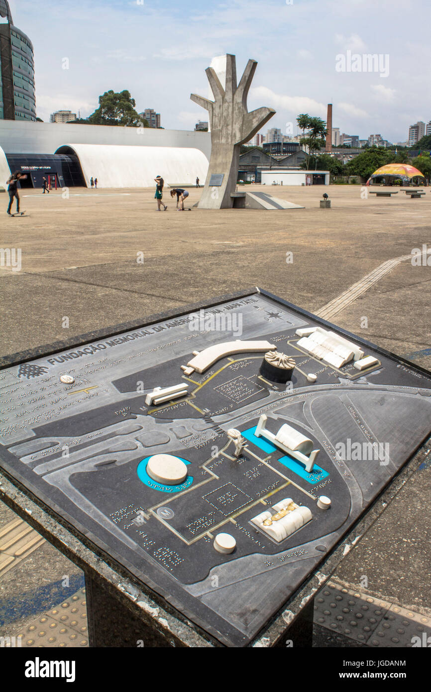 Tactile map immagini e fotografie stock ad alta risoluzione - Alamy