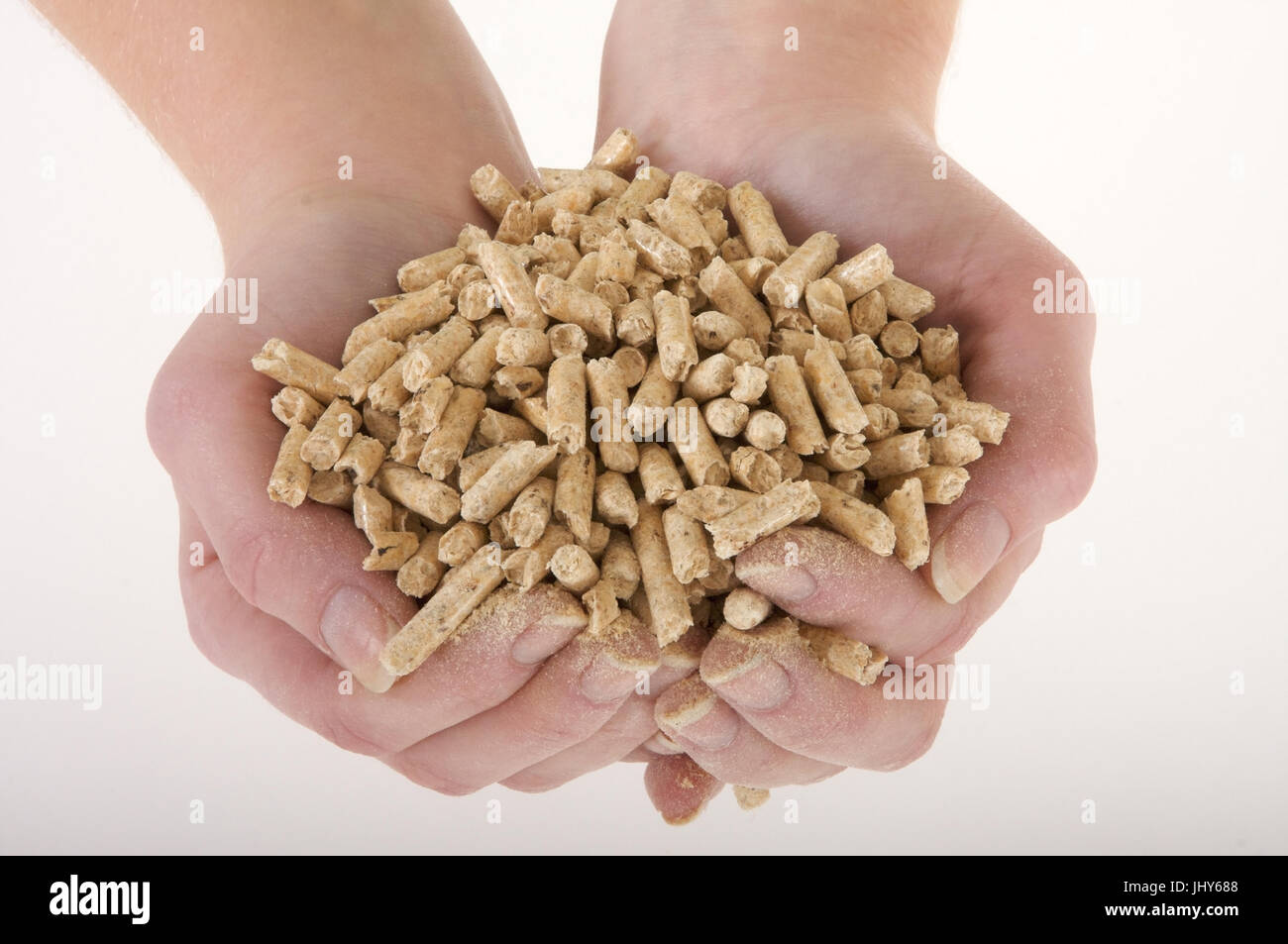 Pellet di legno di holzpellets immagini e fotografie stock ad alta ...
