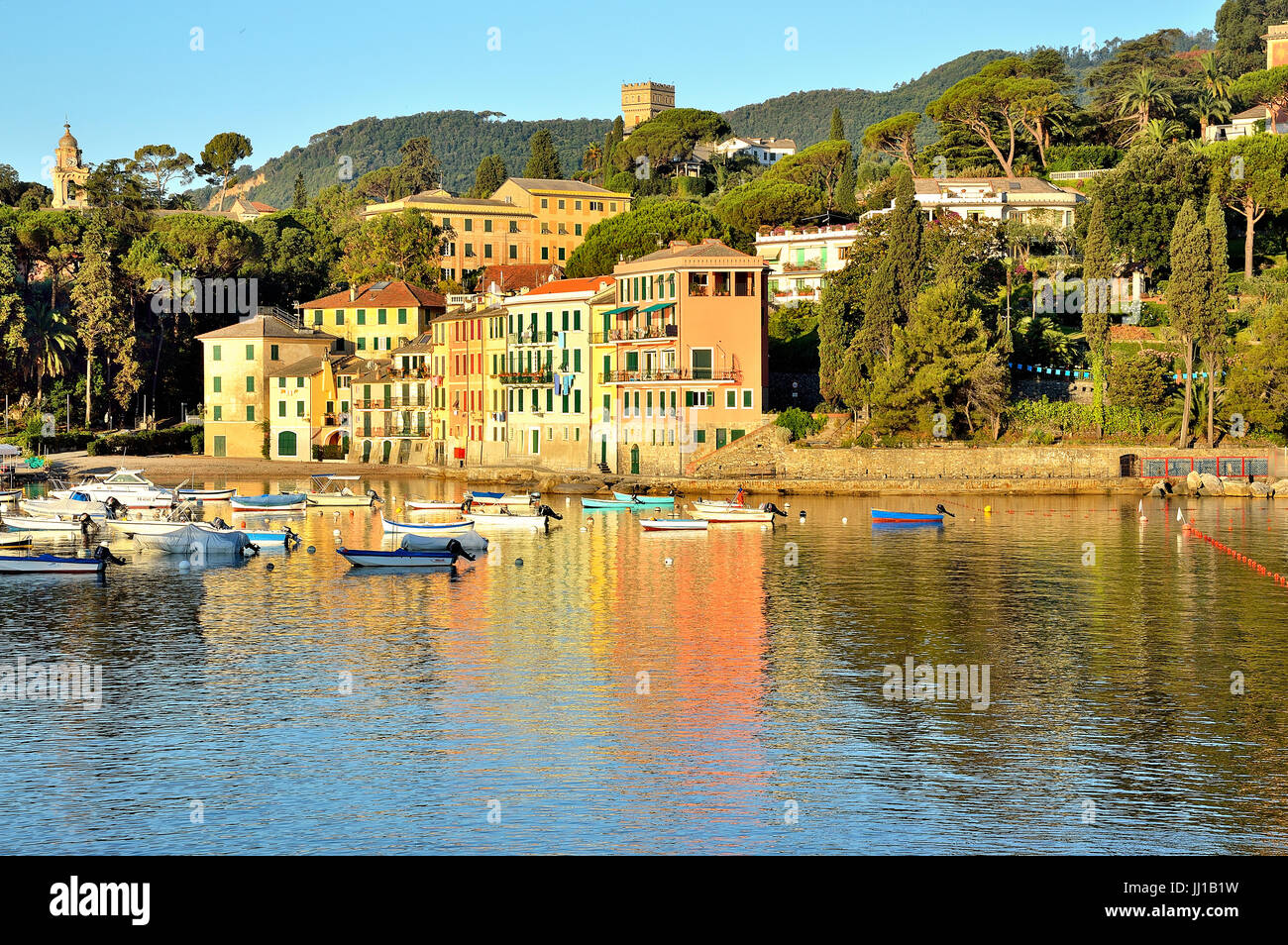 Rapallo spiagge immagini e fotografie stock ad alta risoluzione - Alamy