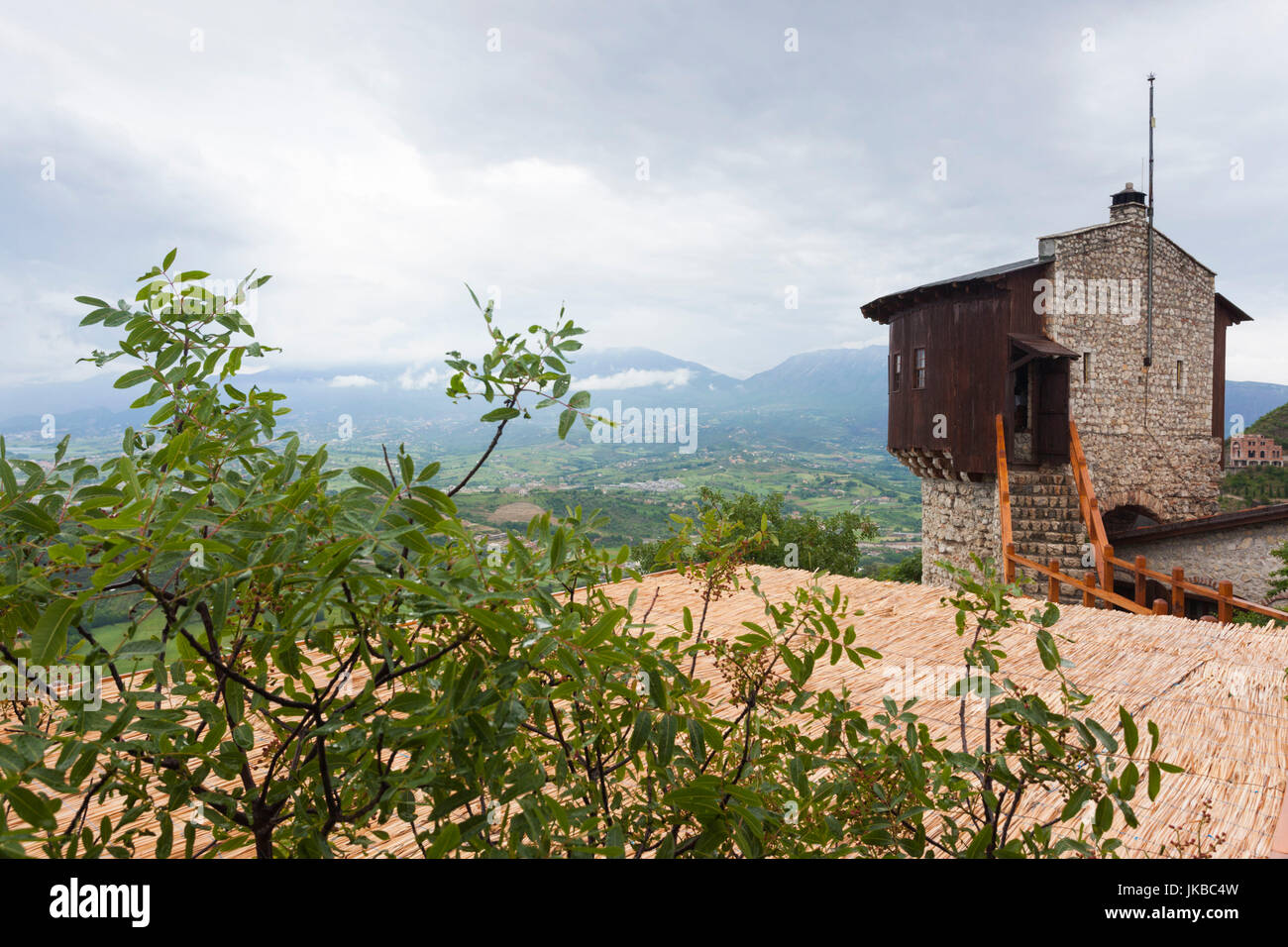 Castello di petrela immagini e fotografie stock ad alta risoluzione - Alamy