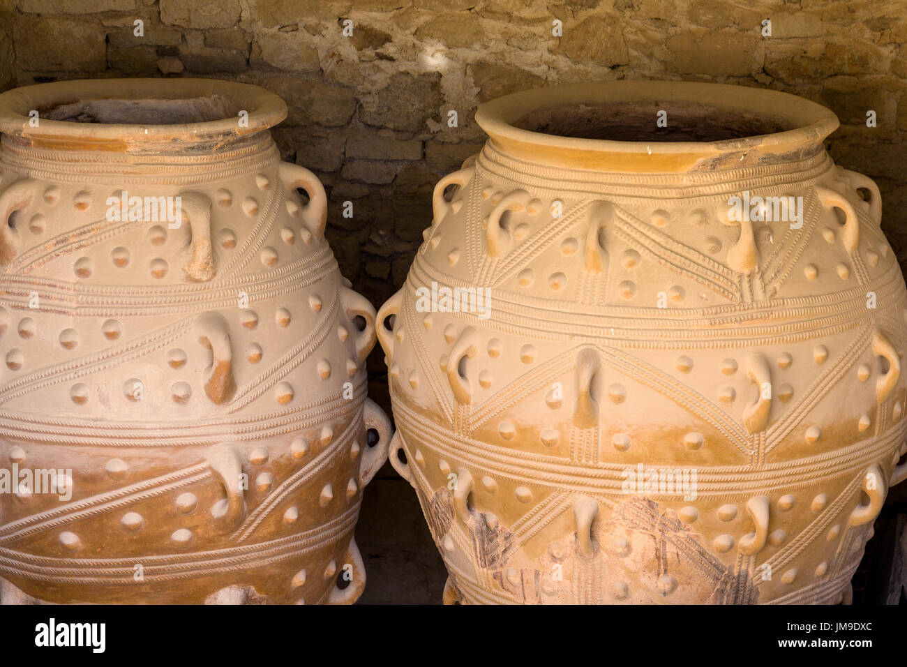 Anfore greche immagini e fotografie stock ad alta risoluzione - Alamy