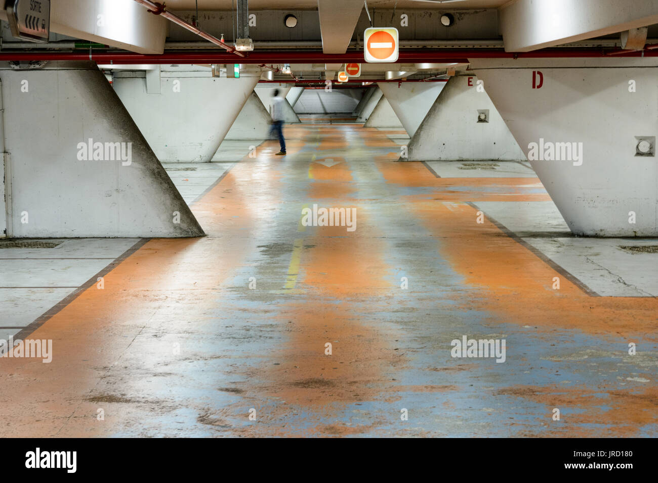 Vecchio parcheggio immagini e fotografie stock ad alta risoluzione - Alamy