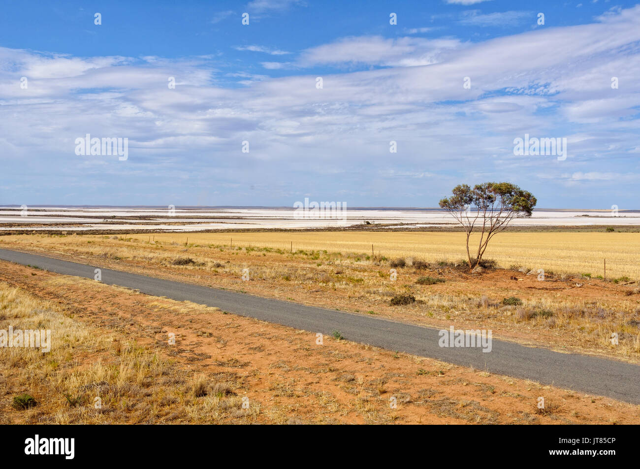 Lago di tyrrell immagini e fotografie stock ad alta risoluzione - Alamy