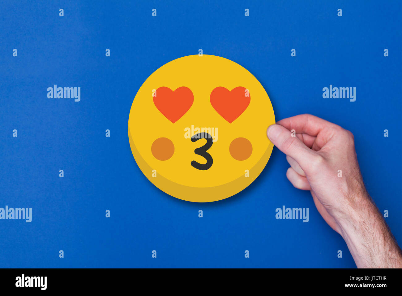 Baci emoji immagini e fotografie stock ad alta risoluzione - Alamy