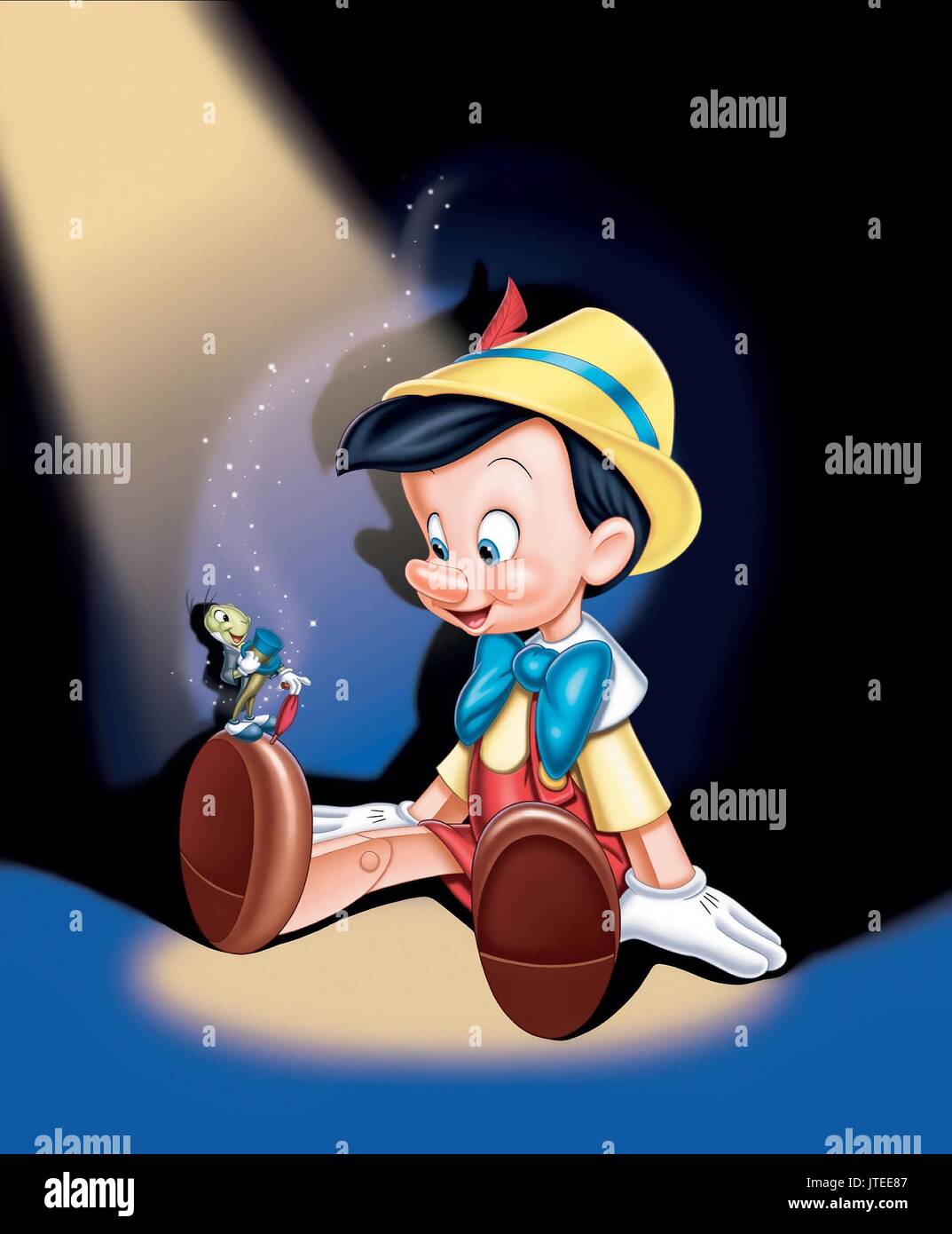 Pinocchio sitting immagini e fotografie stock ad alta risoluzione - Alamy
