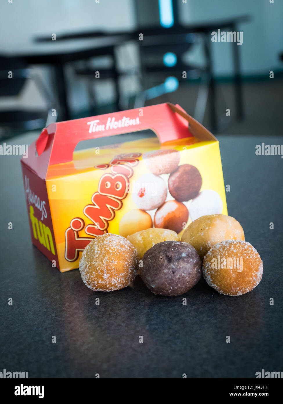 Tim hortons timbits 10 pack immagini e fotografie stock ad alta ...