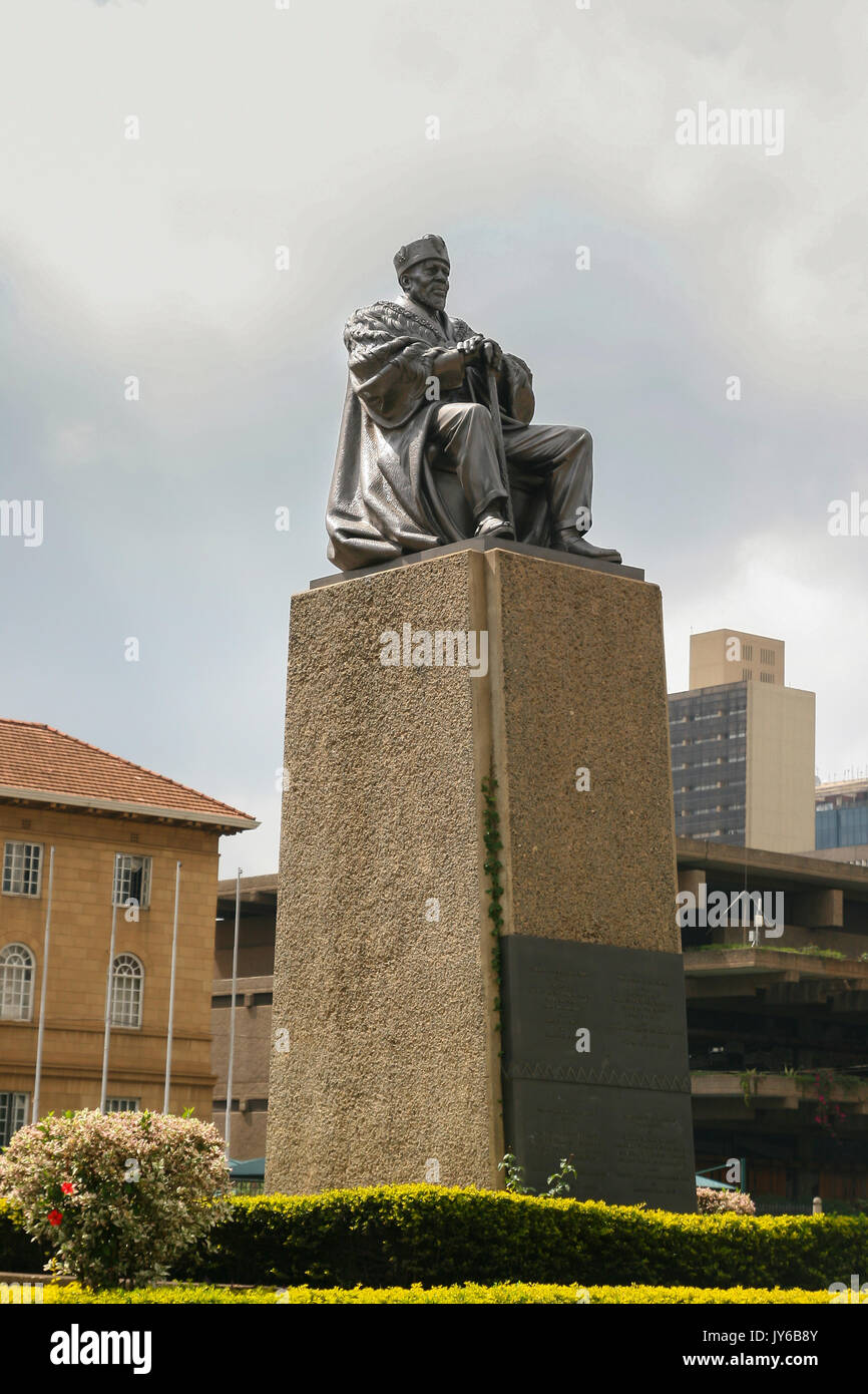 Jomo kenyatta statue immagini e fotografie stock ad alta risoluzione ...