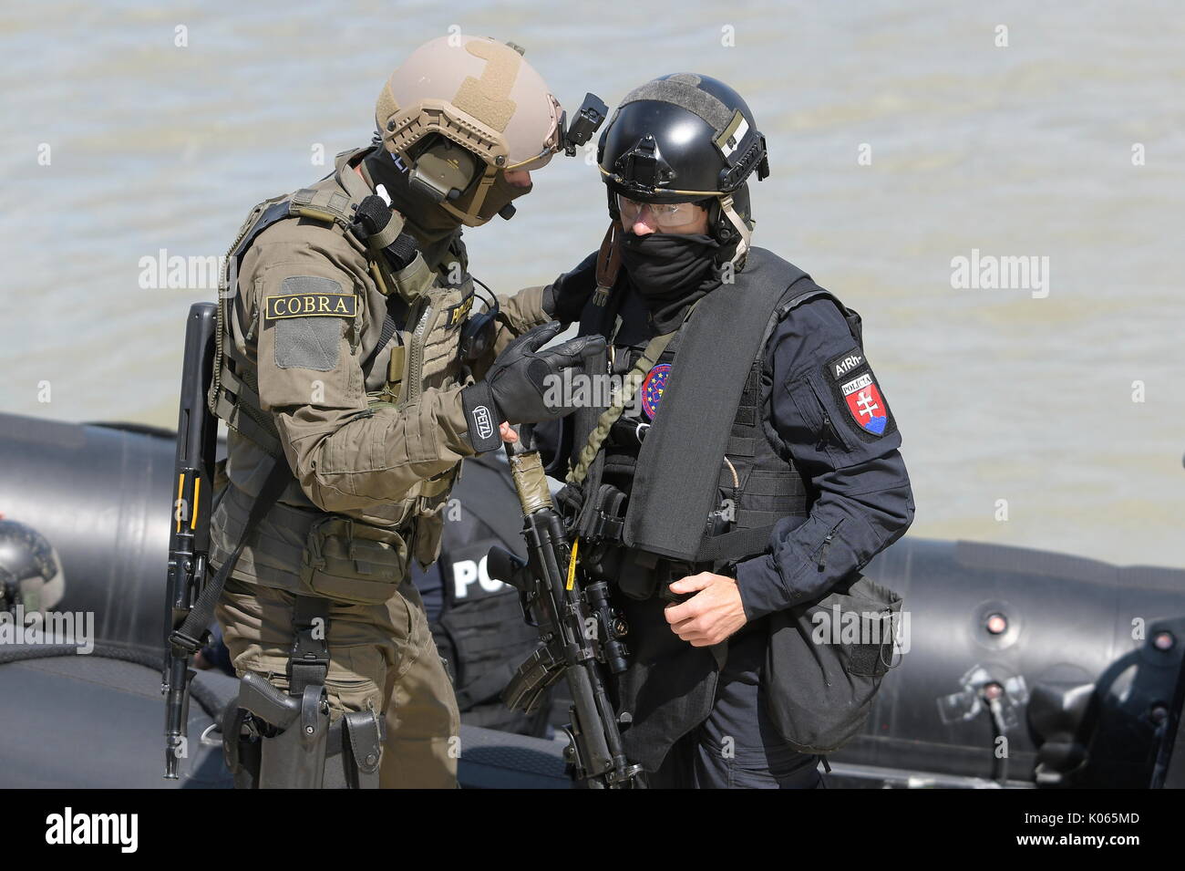 Comando della polizia speciale immagini e fotografie stock ad alta ...