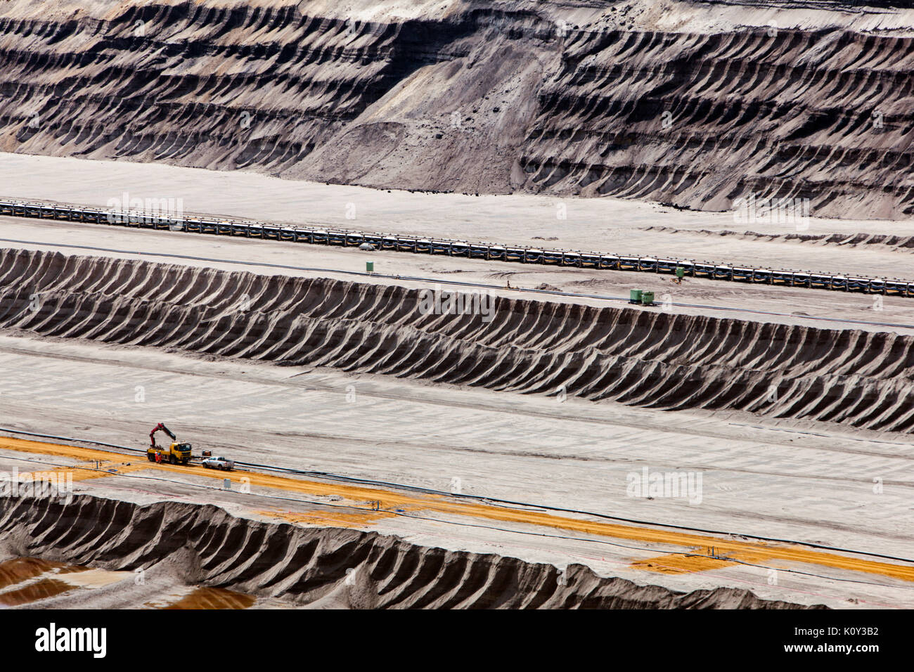 Miniera di lignite a cielo aperto di garzweiler ii immagini e ...