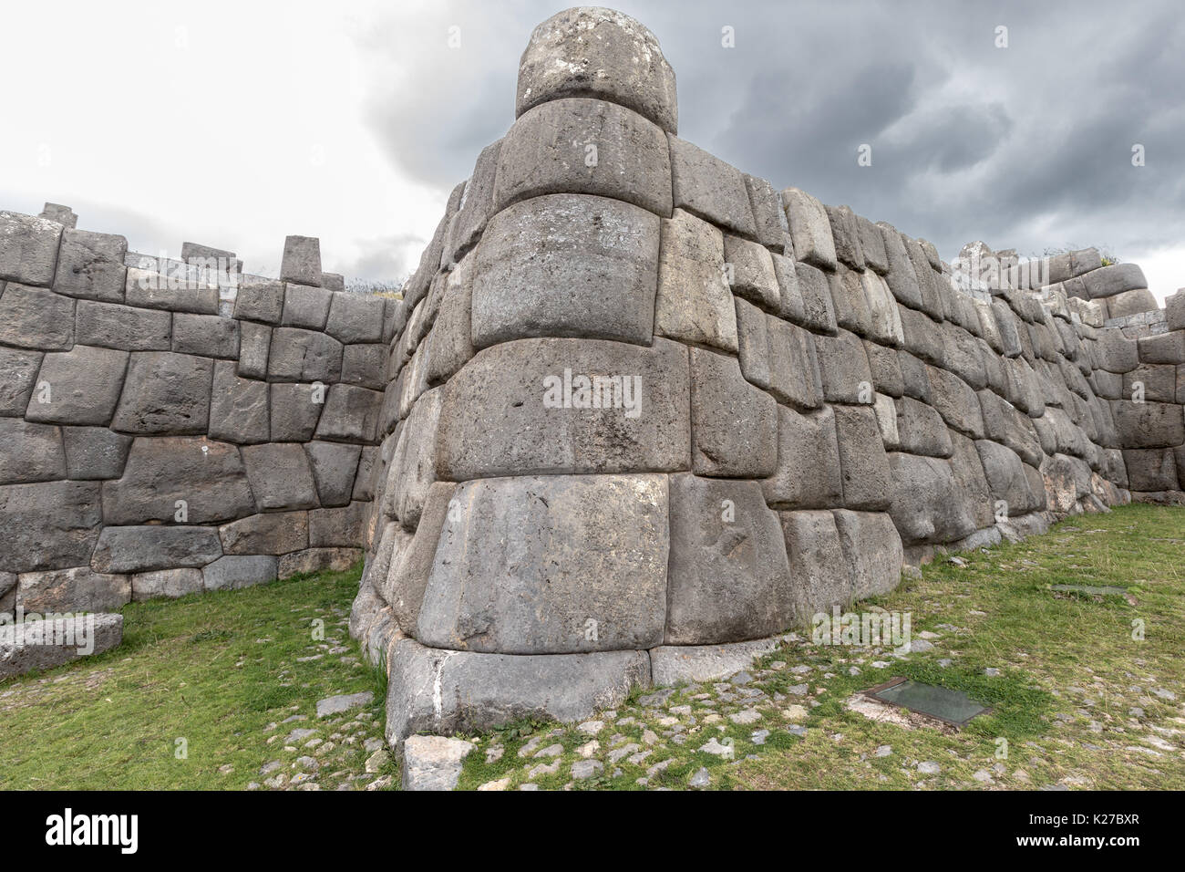 Inca muri in pietra scolpita immagini e fotografie stock ad alta ...