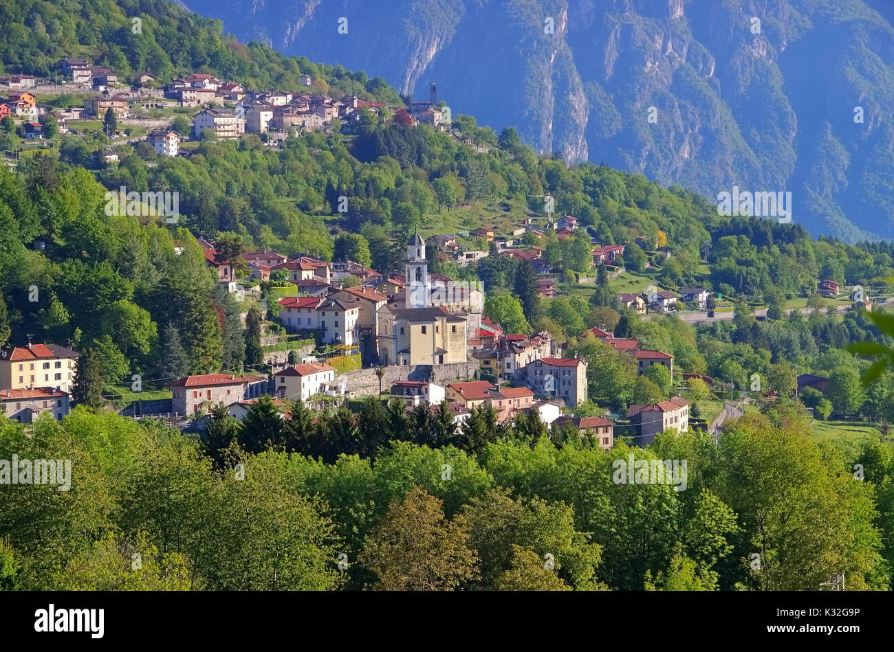 Val d intelvi immagini e fotografie stock ad alta risoluzione - Alamy