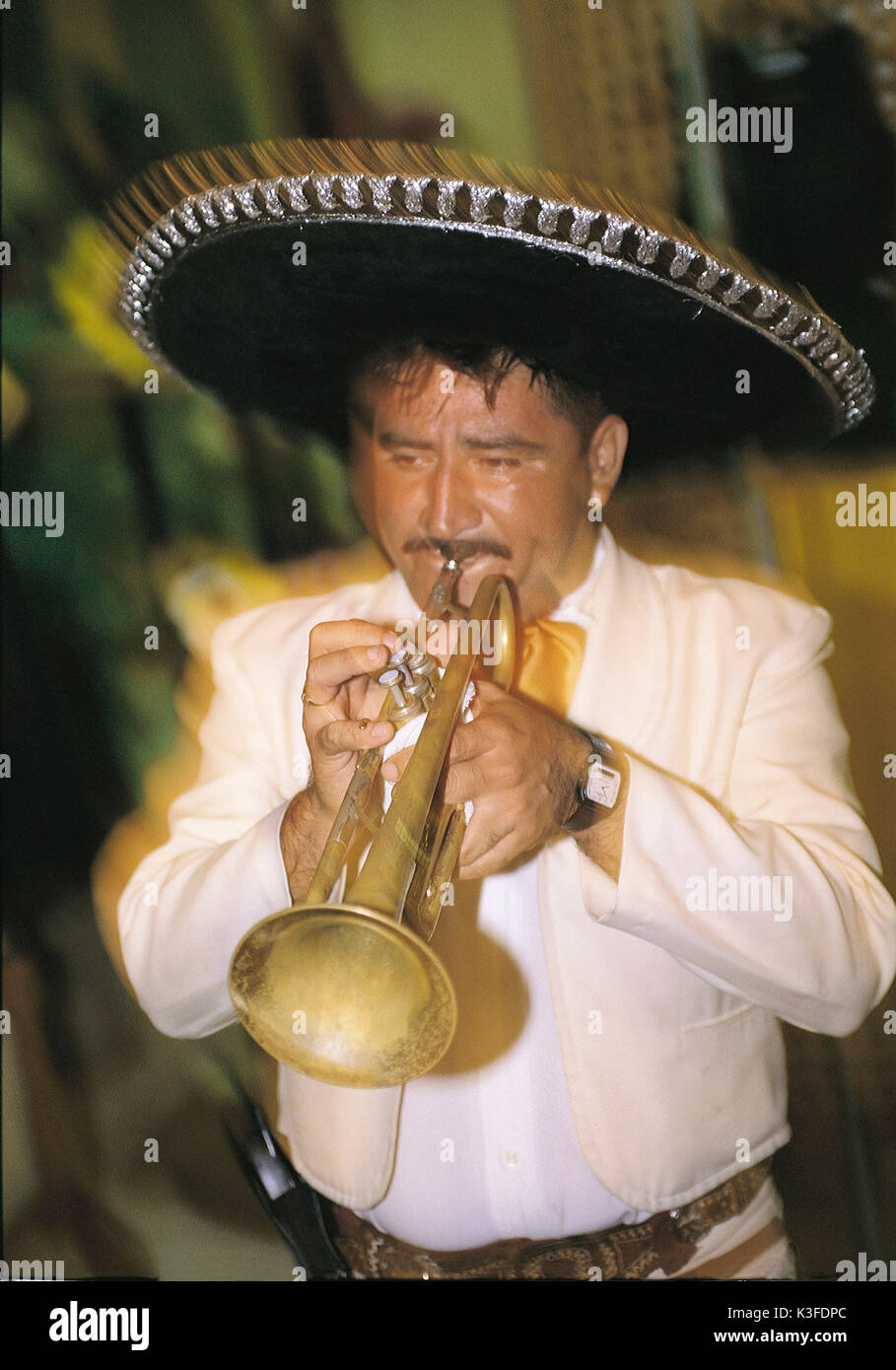 Folclore messicano immagini e fotografie stock ad alta risoluzione - Alamy