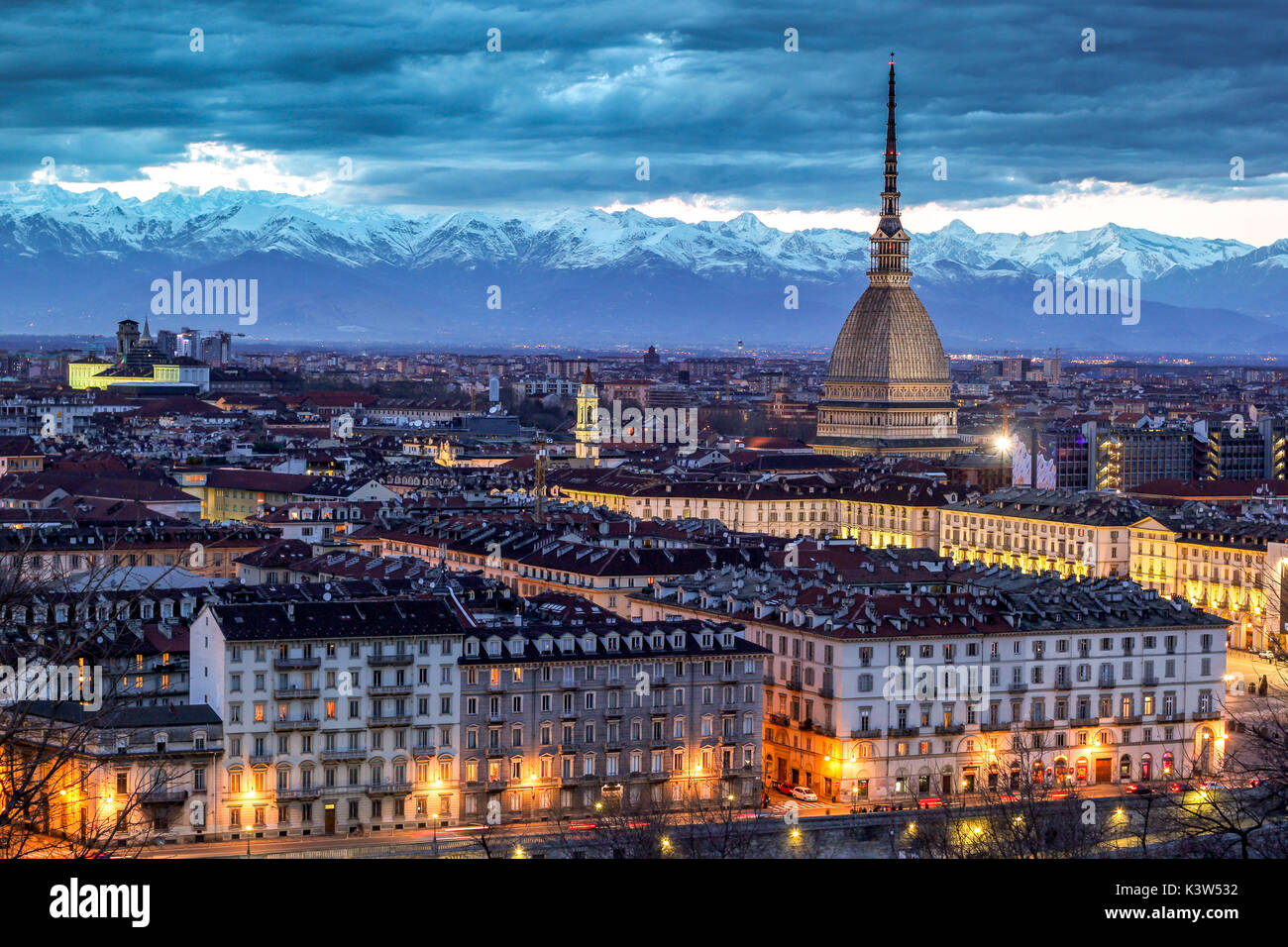 Torino, Piemonte, Italia. paesaggio dal Monte dei Cappuccini Foto stock ...