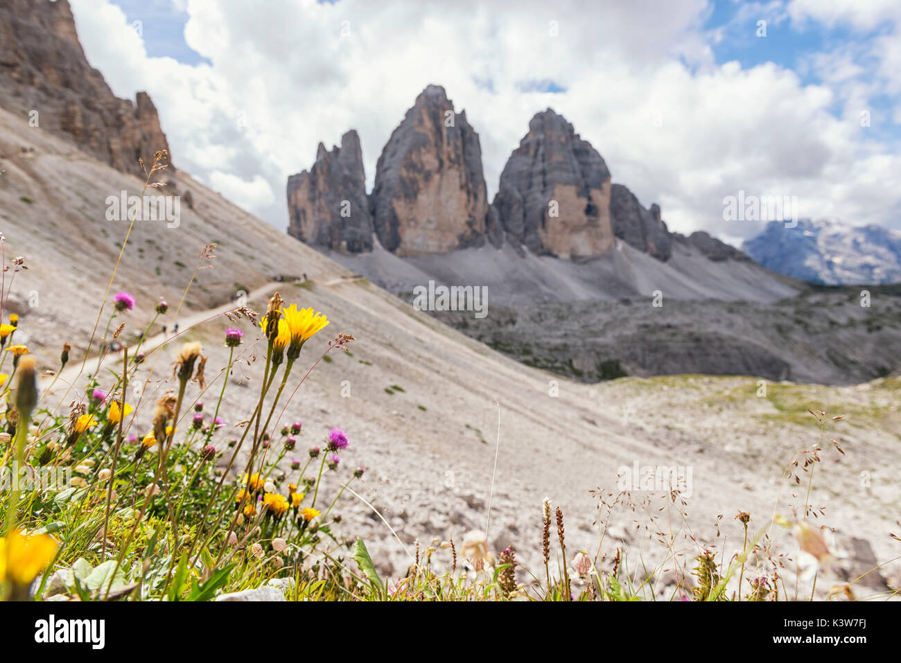 La forma iconica delle dolomiti immagini e fotografie stock ad alta ...